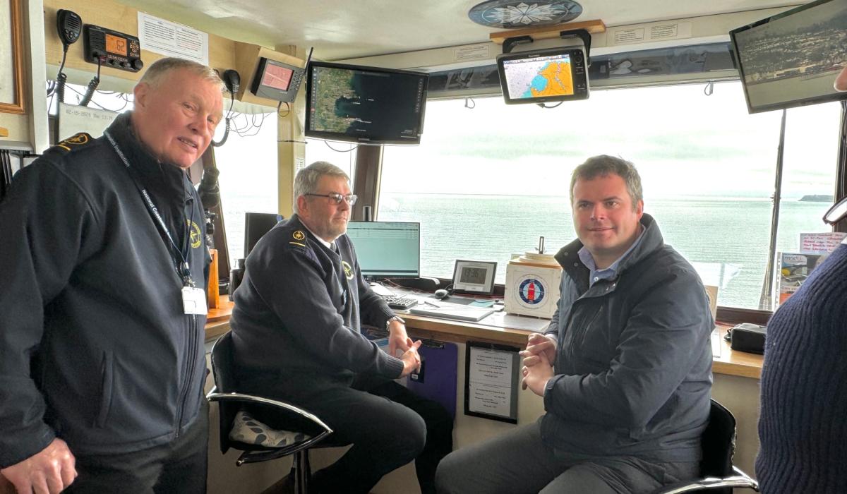 MP meets Torbay's coastal lookout volunteers who help protect lives ...