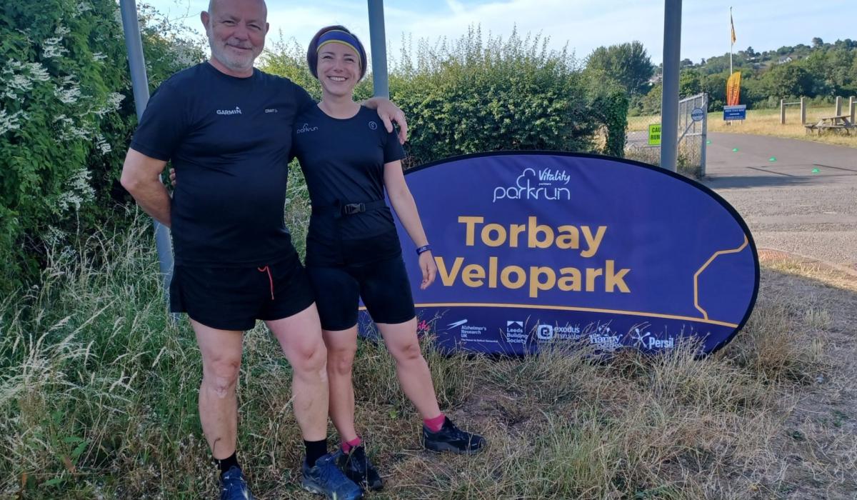 Celebrating 20 years of the parkrun - Photo 1 of 8 - Torbay Today