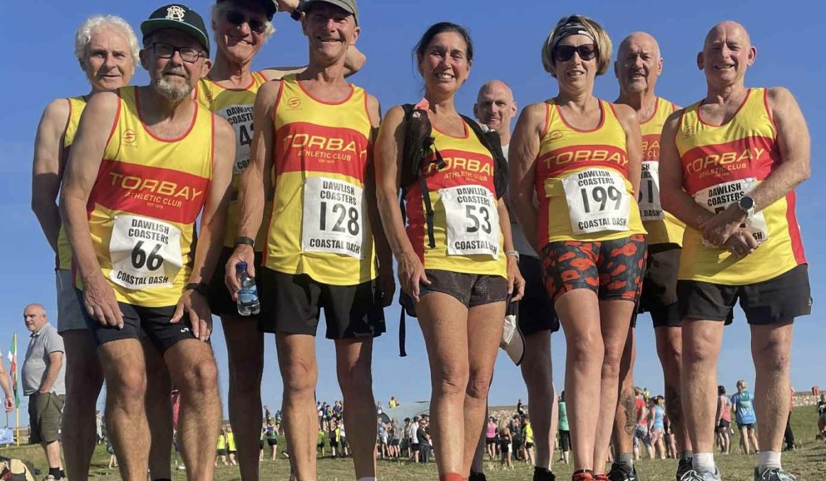 Dashing through the sun on Dawlish beach - Photo 2 of 2 - Torbay Today