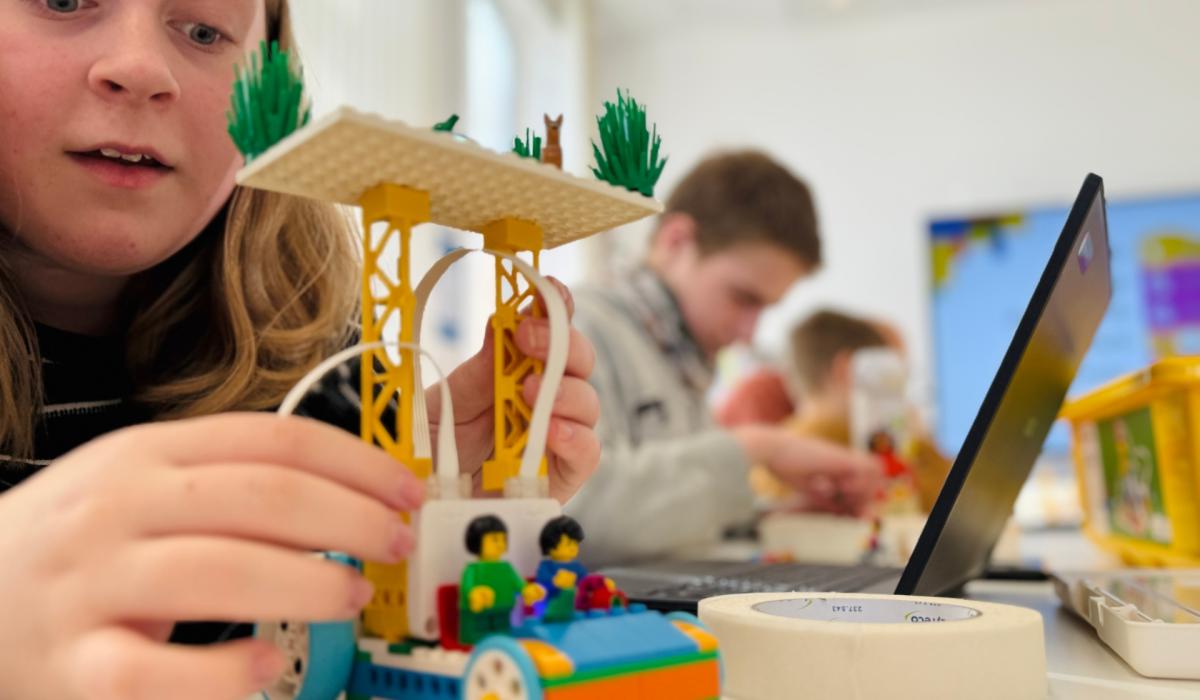LEGO coding workshops inspire creativity in Devon and Torbay libraries - Torbay Today