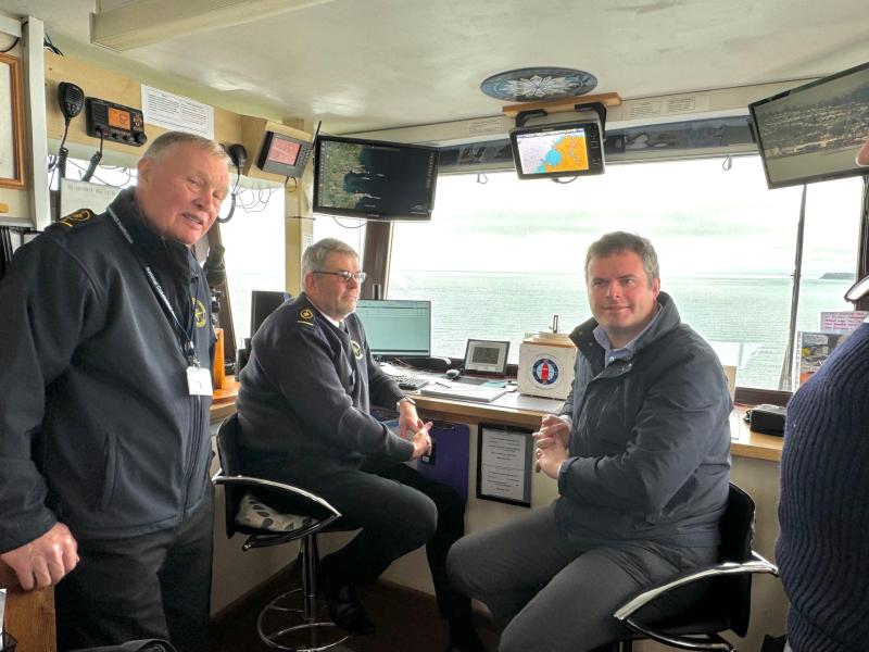 MP meets Torbay's coastal lookout volunteers who help protect lives ...