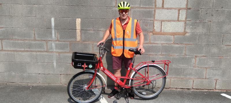 Torbay postie delivers in fundraiser - Torbay Today