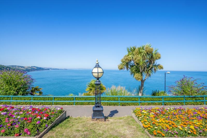 Vicky Ewan: Peace lovers, can we let children play? - Torbay Today