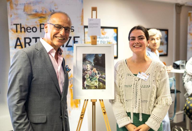 Dragons' Den star says Brixham artist Eleanor is 'One to Watch ...