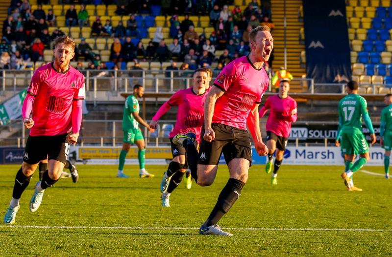 Mark Ellis returns to Barrow - Torbay Today