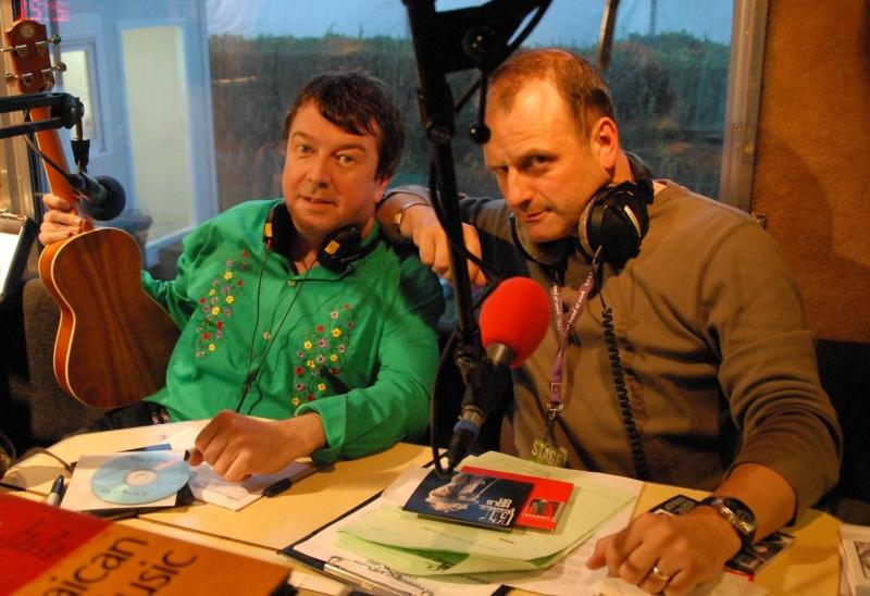 Torbay Hospital Radio's Richard in The Chain gang - Torbay Today