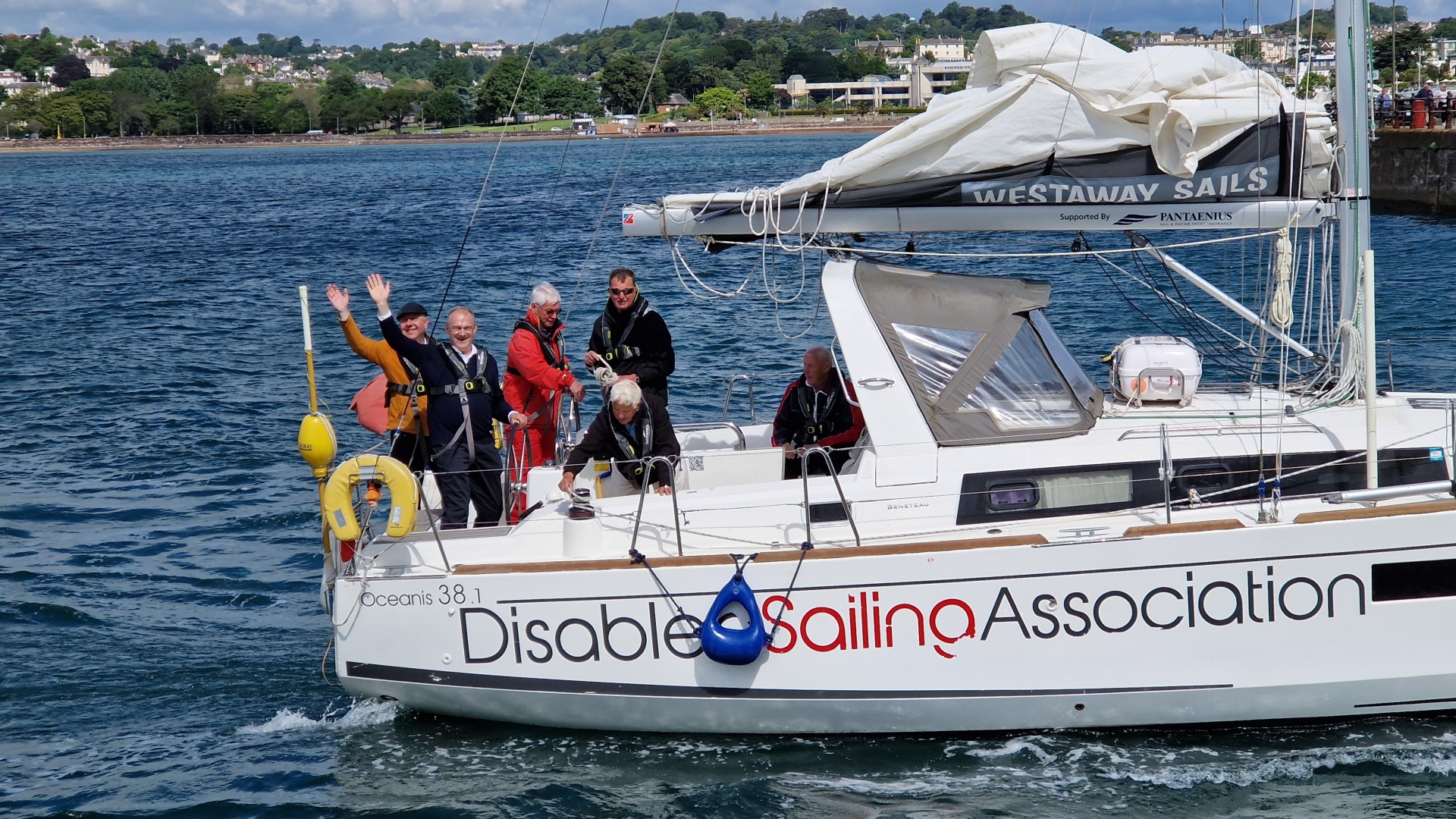 Liberal Democrat leader Ed Davey comes to Torbay - Torbay Today