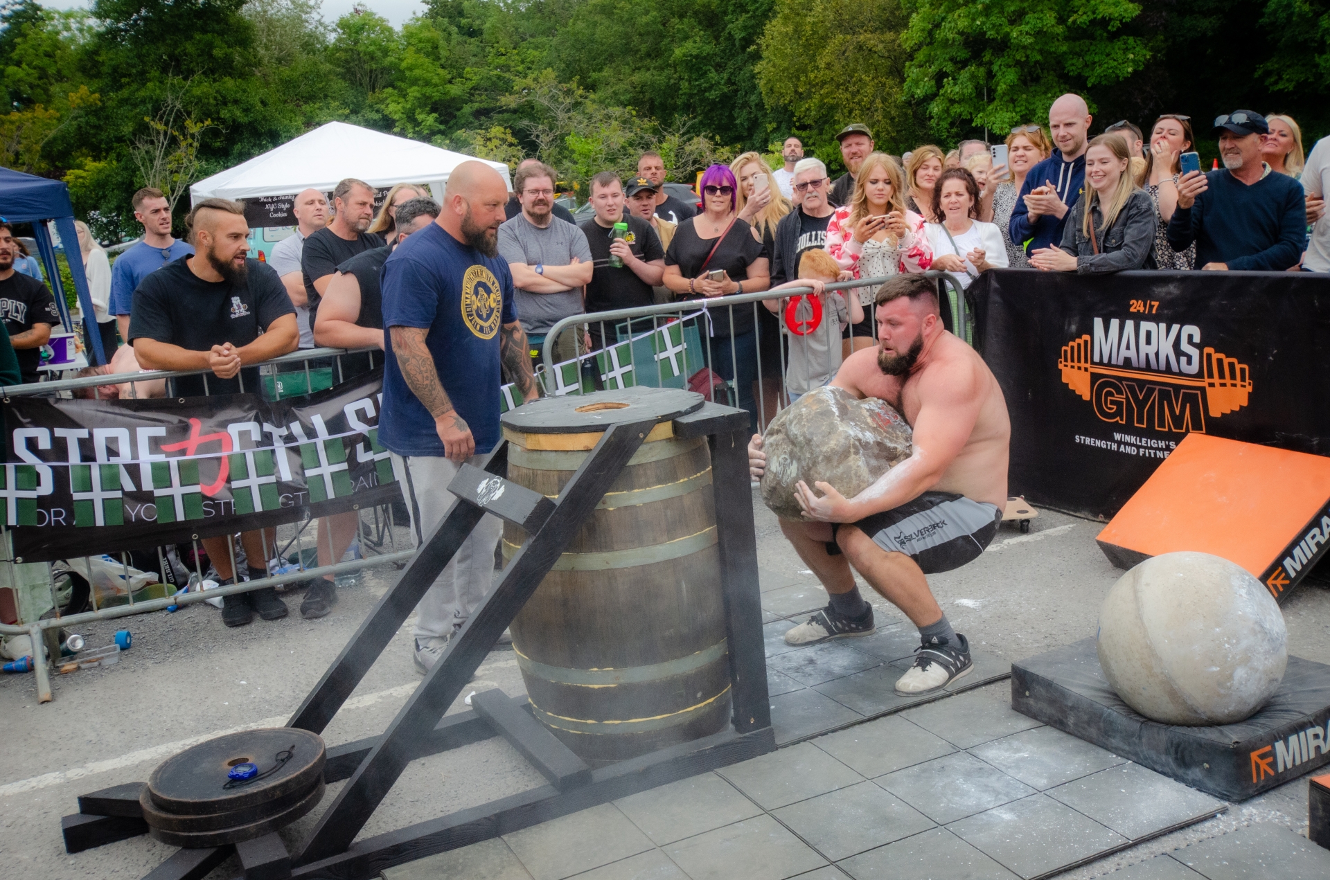 Paignton weightlifter wins Devon's Strongest Man and Armed Forces ...