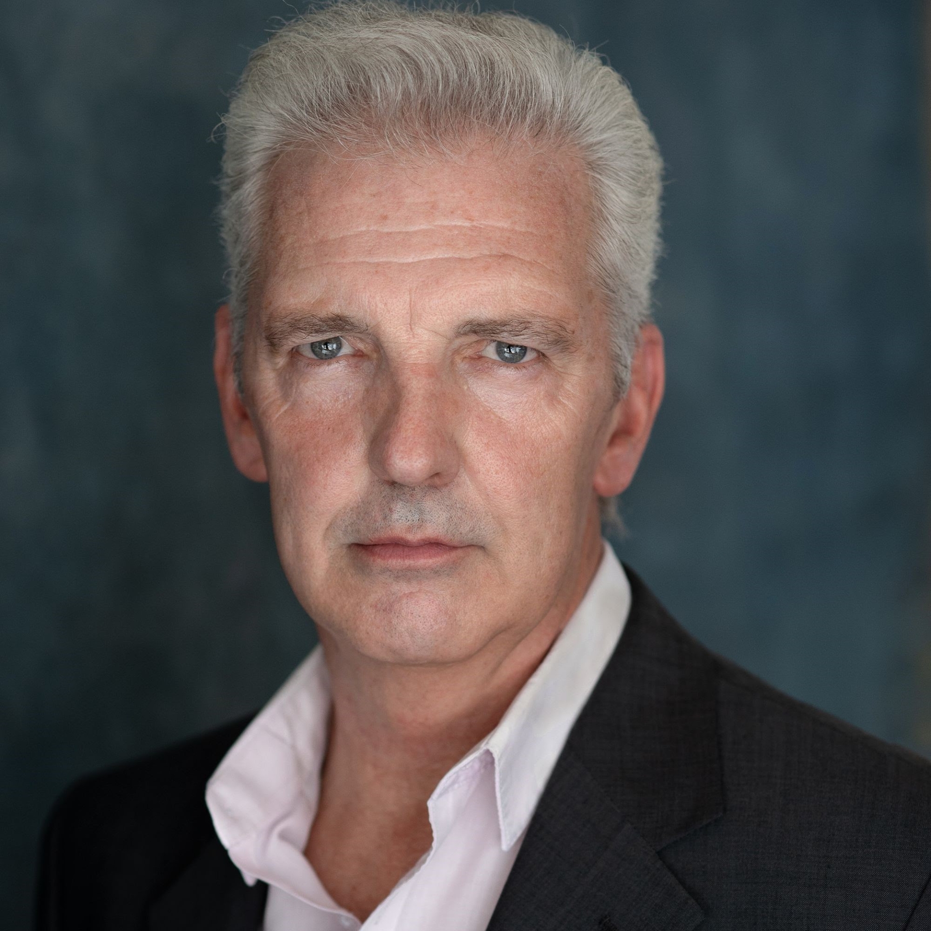 Torquay's Princess Theatre announces panto stars - oh, yes they do ...