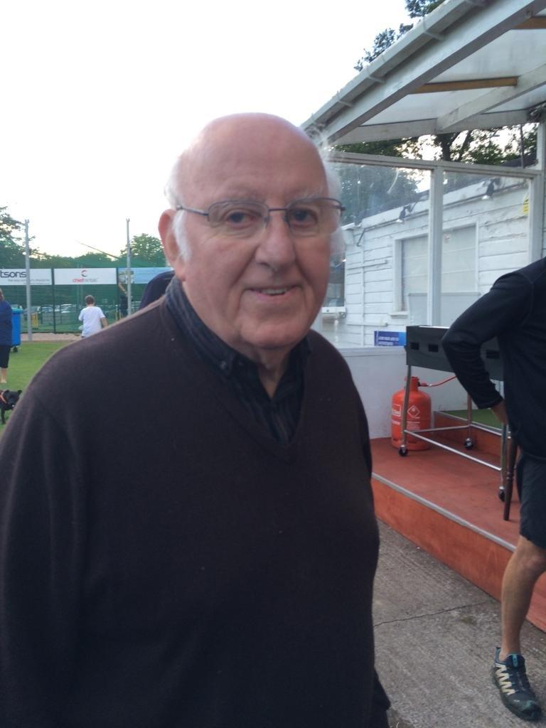 South Devon' s world of sport pays tribute to Bert, 91 - Torbay Today