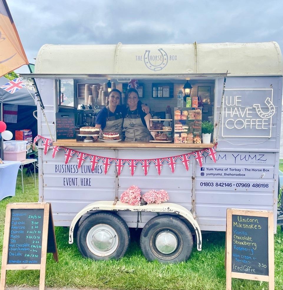 PICTURES: Torbay celebrates coronation with fireworks fit for a king ...