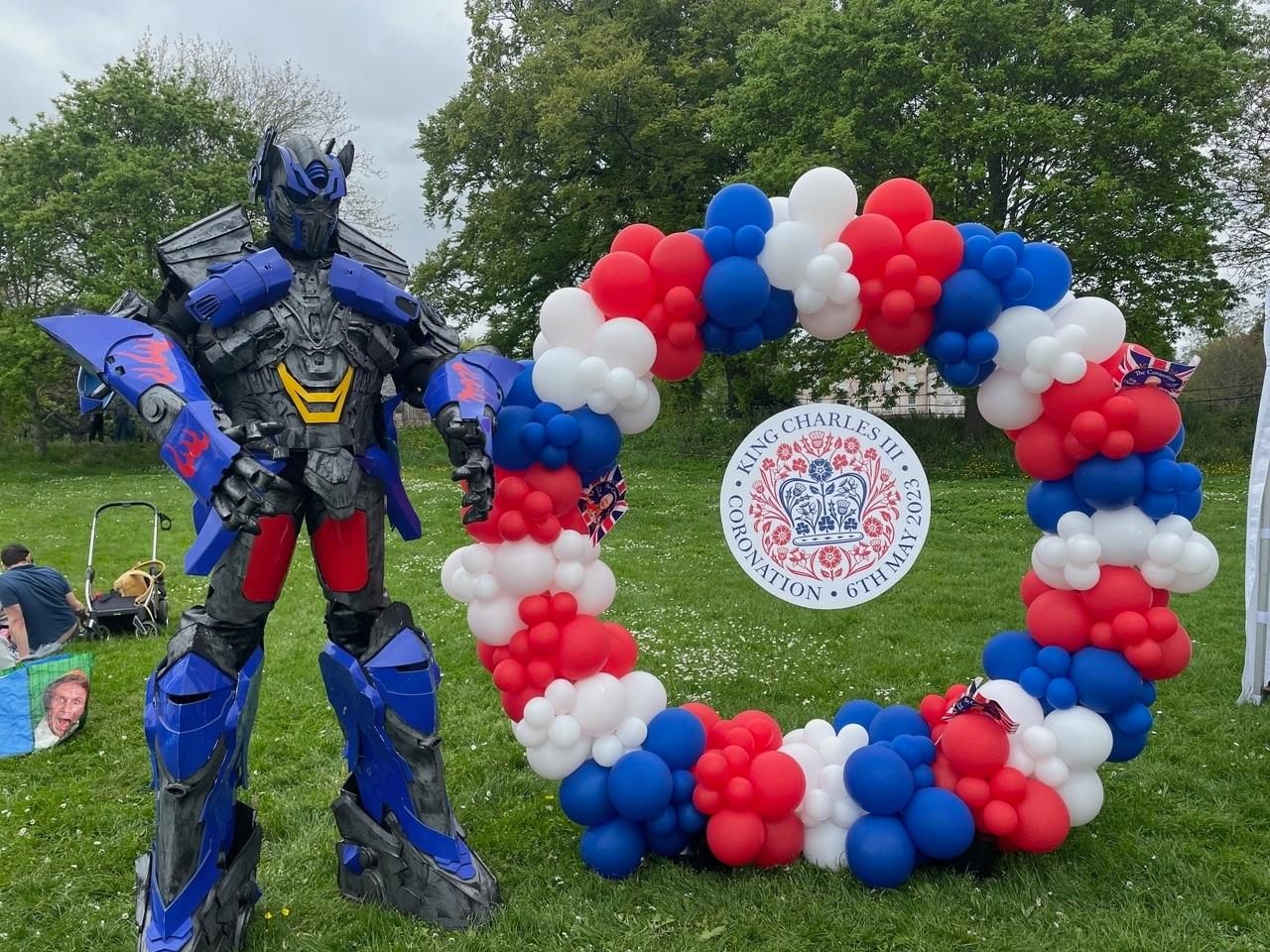 PICTURES: Torbay celebrates coronation with fireworks fit for a king ...